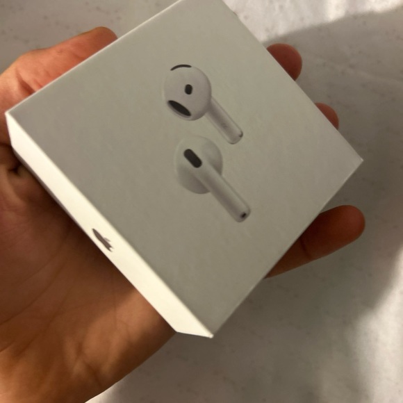 Apple | Cell Phones & Accessories | Apple Airpod 4s With Anc Brand New ...